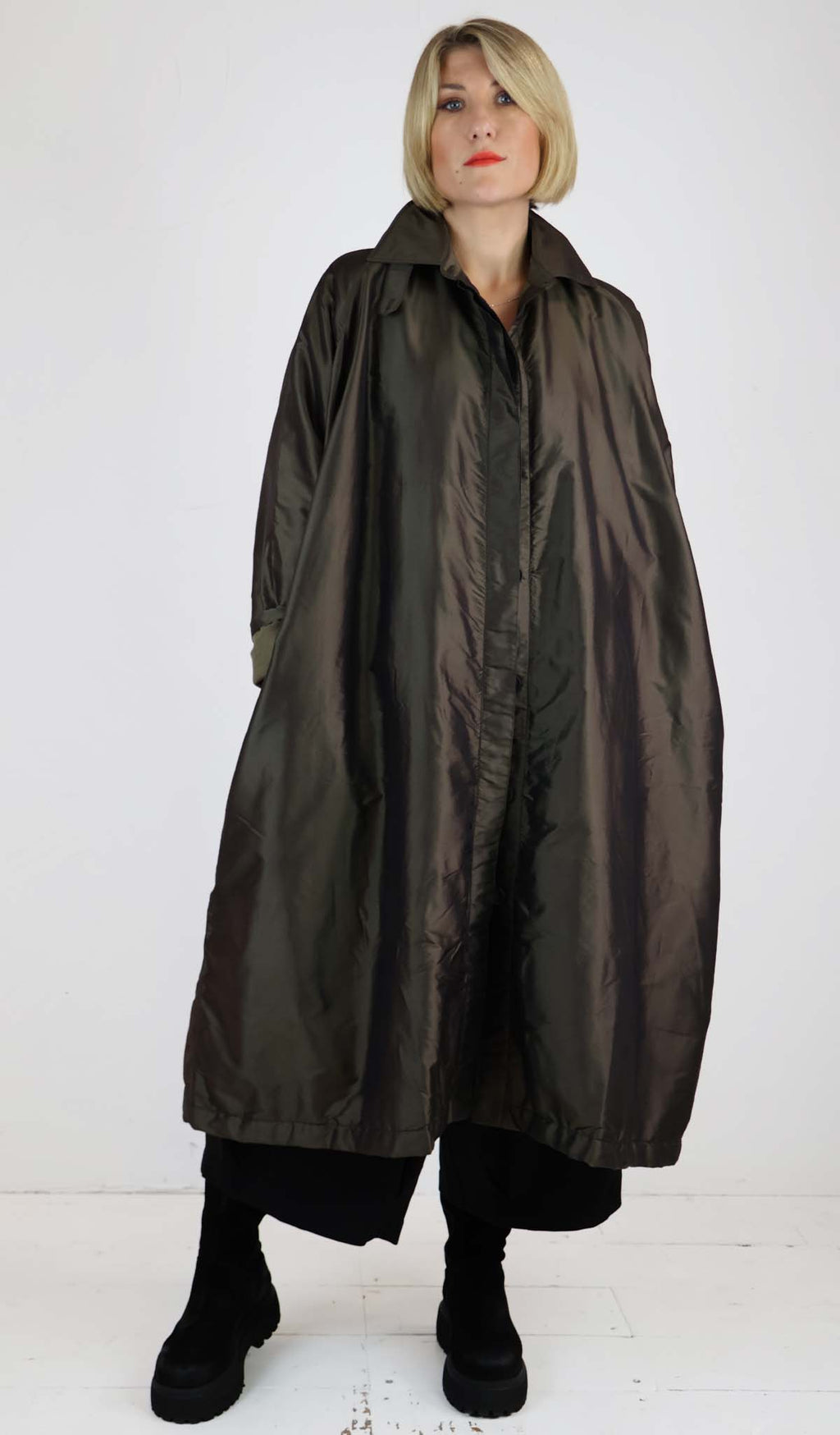 *Read description* Christian Peau Silk Padded Coat 'Moss' - 0480002 ...
